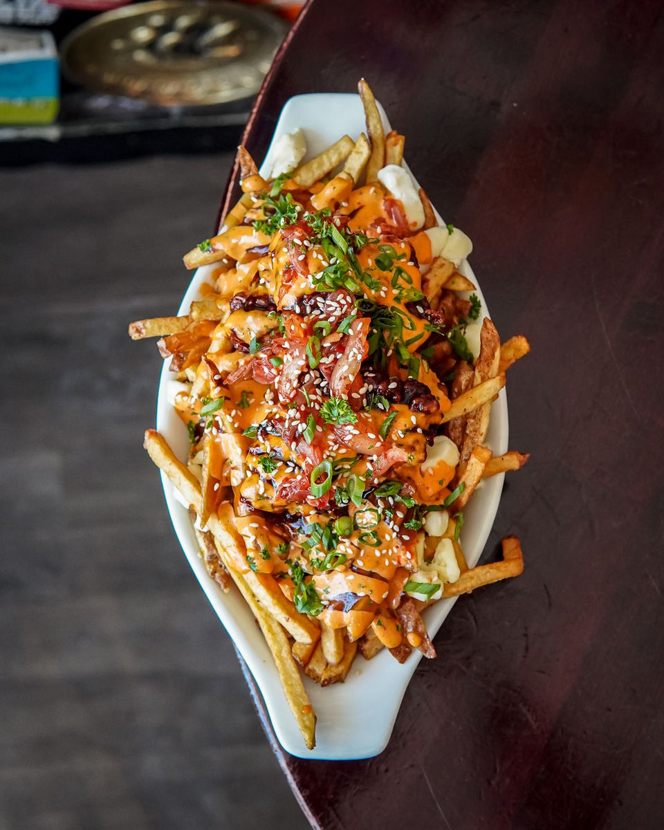 Korean BBQ Chicken Poutine (June 16-22) – Leopold's Tavern