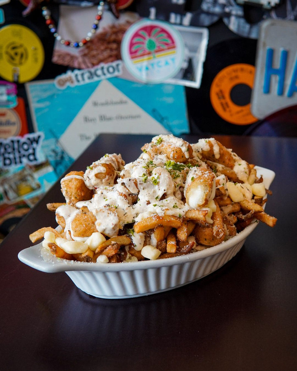 Garlic Parm Mozza Stick Poutine (June 30-July 6) – Leopold's Tavern